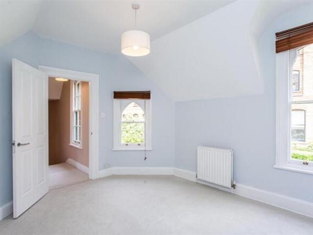2 bedroom house for sale in Moreland Cottages, Bow Quarter, E3