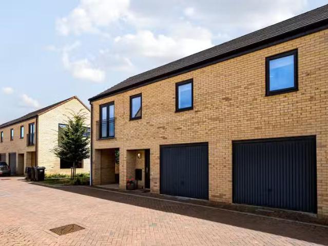 2+ bedroom house for sale in Morris Road, Combe Down, Bath, So.