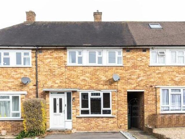 2 Bedroom House For Sale In Merstham