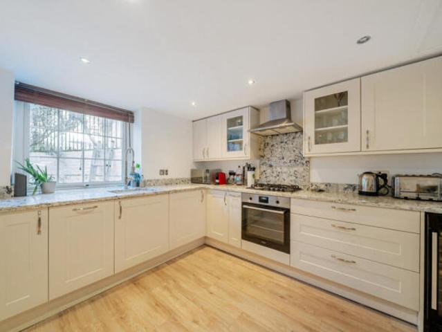 2 bedroom terraced house for sale in Straightsmouth, London, SE10