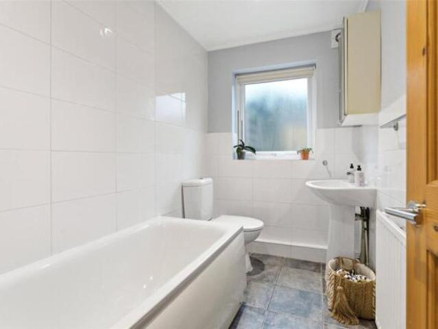 2 bedroom house for sale in Sutton Road, Watford, Hertfordshire, WD17