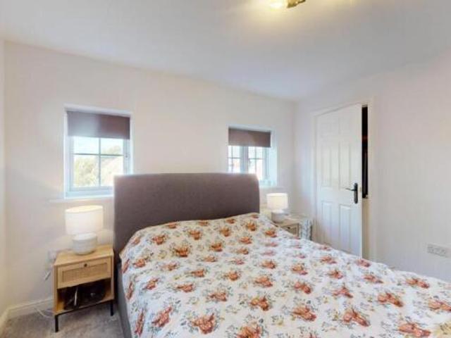 2 bedroom house for sale in Swallow Drive, Pool In Wharfedale, LS21
