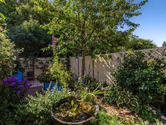 2 bedroom house for sale in Porter Road, Basingstoke, RG22