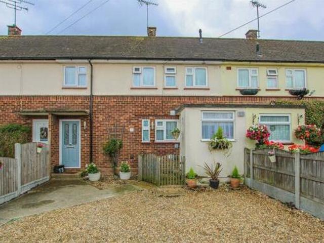 2 Bedroom House For Sale In Pilgrims Hatch