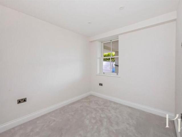 2 bedroom house for sale in Prestonville Road, BN1