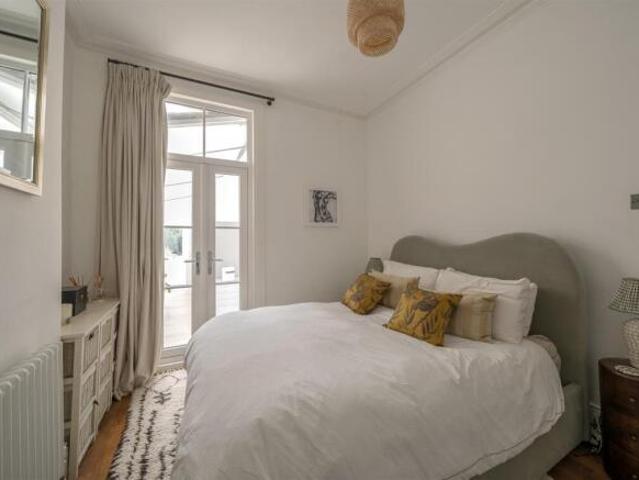 2 bedroom house for sale in Priory Park Road, London NW6