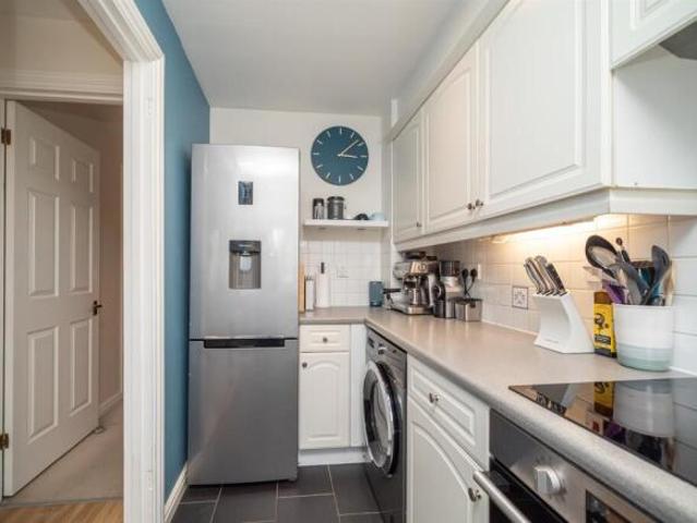 2 bedroom house for sale in Puddingstone Drive, St. Albans, AL4