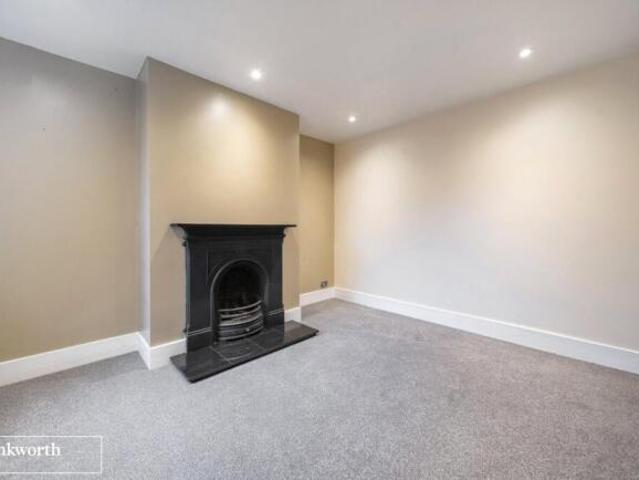 2 bedroom house for sale in Roman Road, Basingstoke, Hampshire, RG23