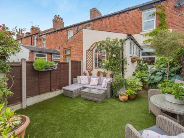 2 bedroom house for sale in Regent Terrace, Harrogate, North Yorkshire, HG1