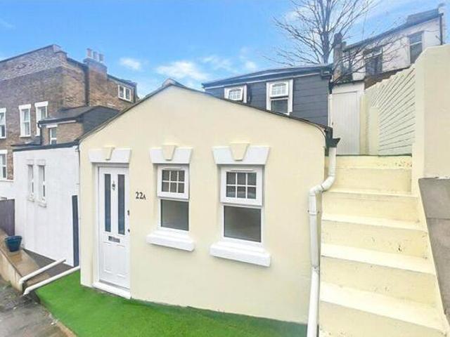 2 Bedroom House For Sale In Woolwich, London