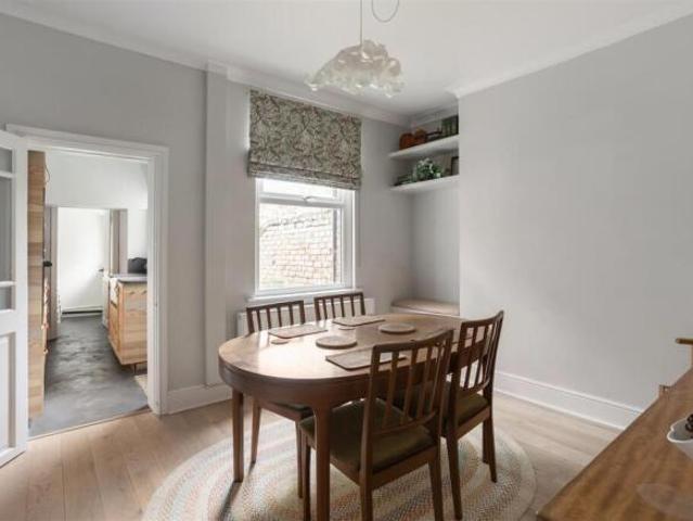 2 bedroom house for sale in Walpole Street, York, YO31