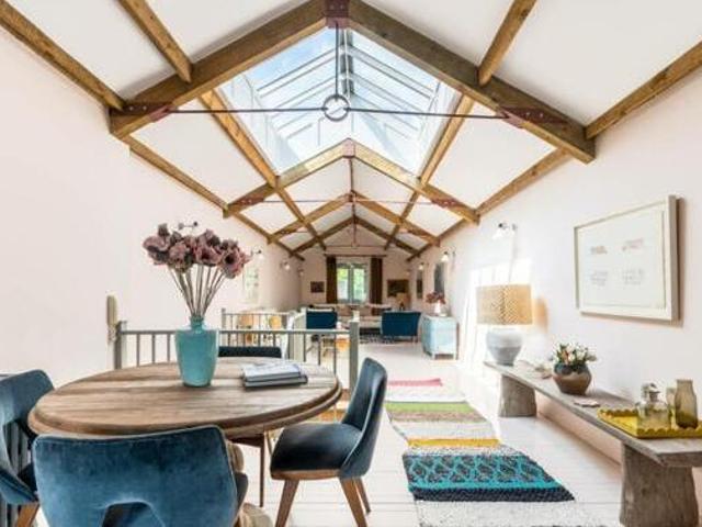 2 Bedroom House For Sale In Westbourne Park, London