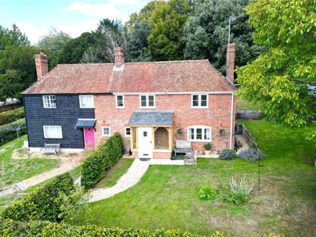 2 Bedroom House Fordingbridge Hampshire 100263141
