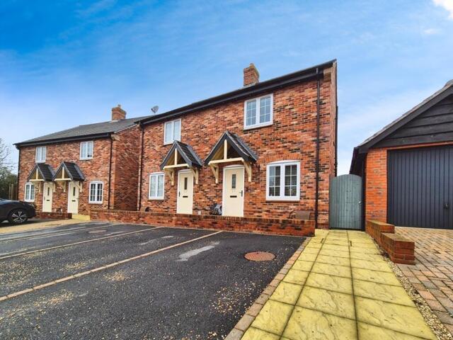 2 Bedroom House Fair Oak Fair Oak 98612587