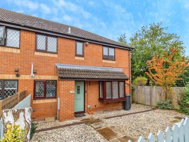 2 Bedroom House Flitwick Bedfordshire 99926446