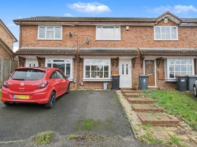 2 Bedroom House Kempston Bedford Borough 98903610