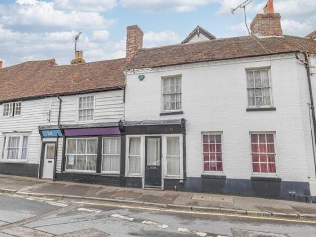 2 Bedroom House Kent Kent LS99926265