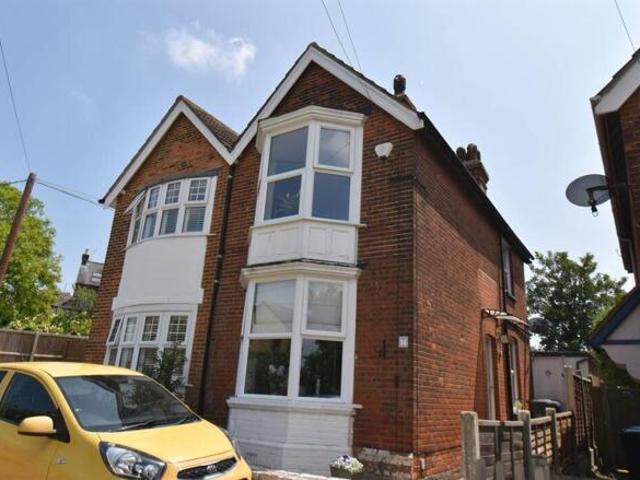 2 Bedroom House Kent Kent 101797039