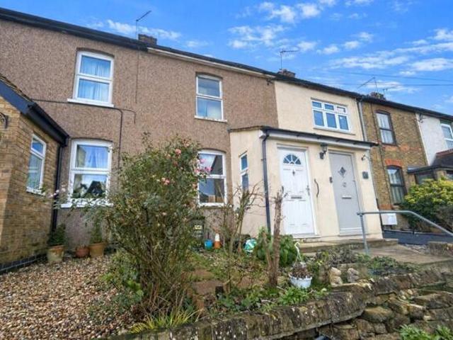 2 Bedroom House Kent Medway LS99437129