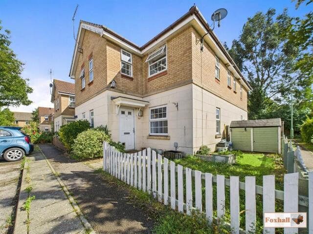 2 Bedroom House Kesgrave Kesgrave 101677882
