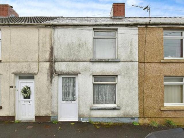 2 Bedroom House Kidwelly Carmarthenshire 101675186