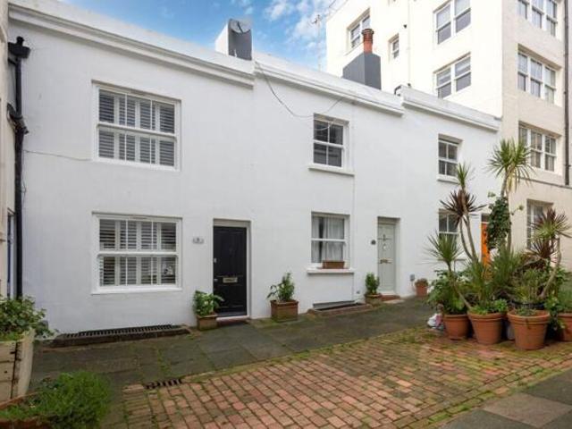 2 Bedroom House Hove Brighton And Hove 100132459