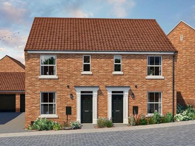 2 Bedroom House Holt Norfolk 101676204