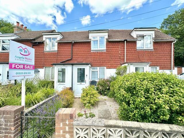 2 Bedroom House Hailsham East Sussex 99523550