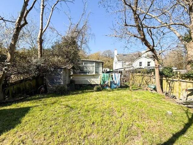 2 Bedroom House Hailsham East Sussex 99054823