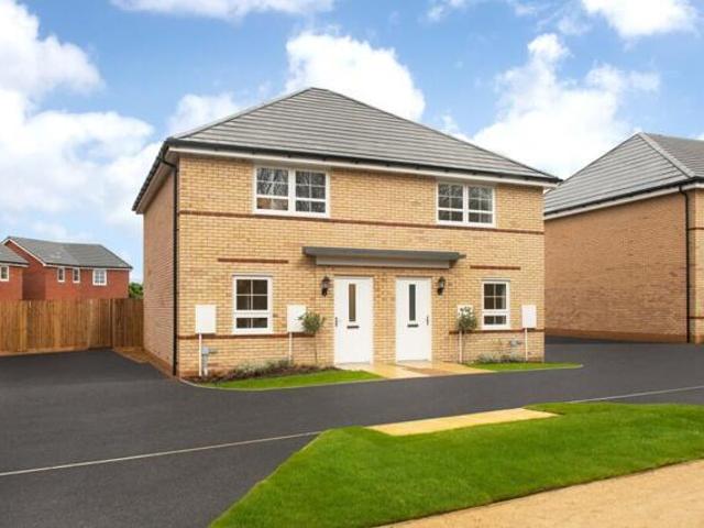 2 Bedroom House Harwich Essex LS99204179