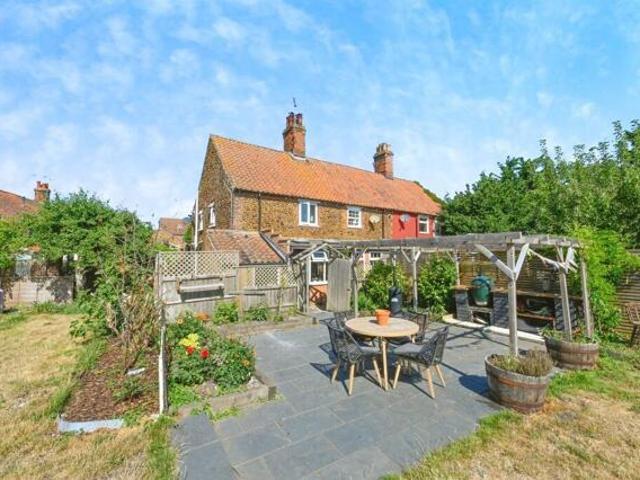 2 Bedroom House Heacham Norfolk LS98903457
