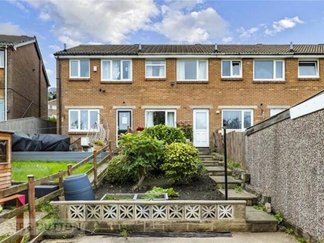 2 Bedroom House Huddersfield Kirklees 95623857