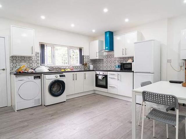 2 bedroom house in Birmingham