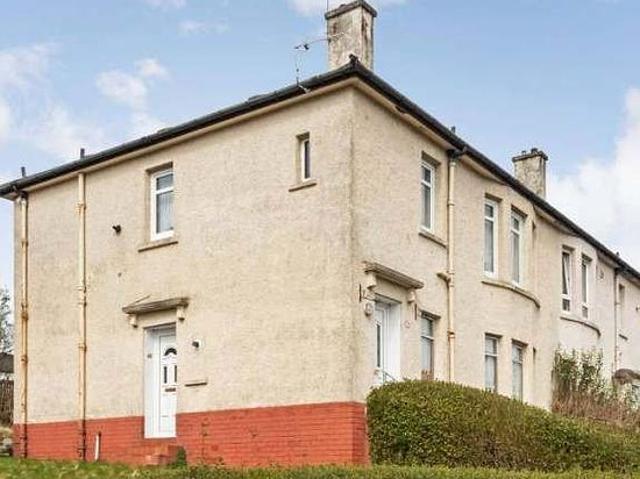 2 bedroom house in Glasgow