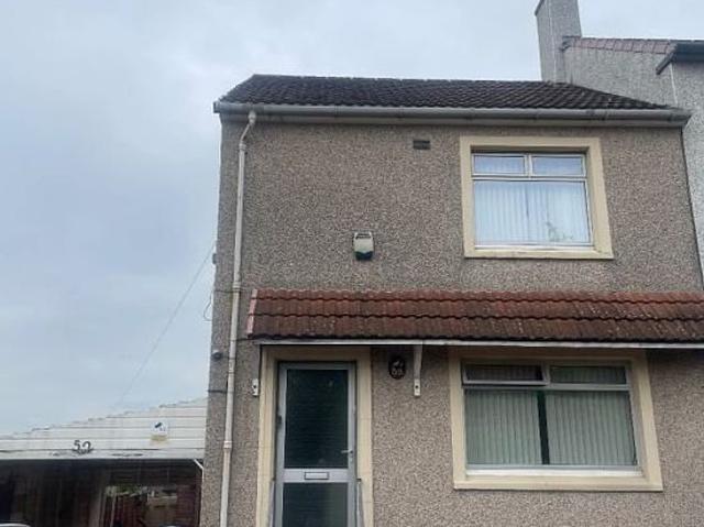 2 bedroom house in Glasgow