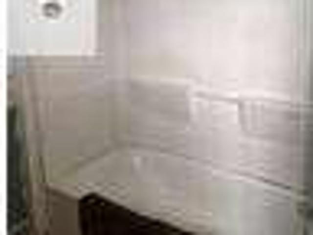 2 bedroom house in for Rent