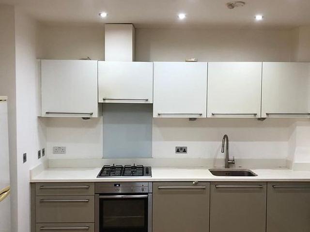 2 bedroom house in Hatfield
