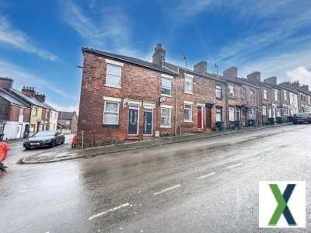 2 bedroom house in Lower Mayer Street