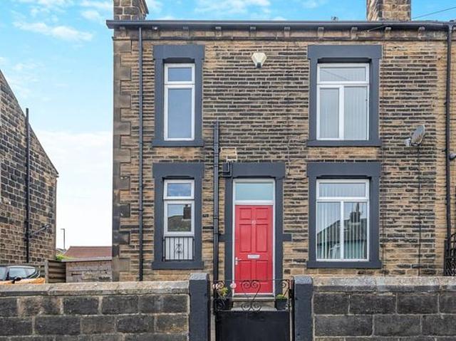 2 bedroom house in Leeds