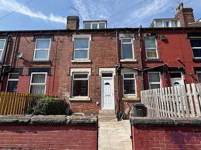 2 bedroom house in Leeds