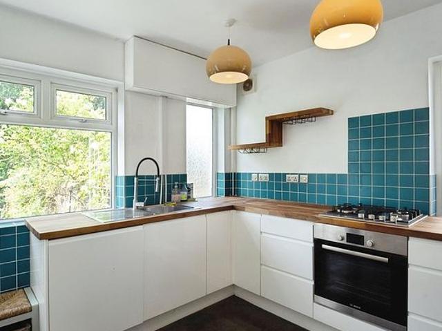 2 bedroom house in Leeds