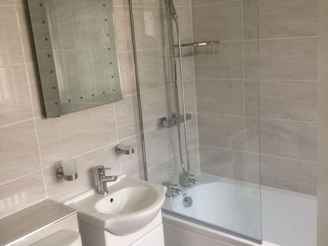 2 bedroom house in Liverpool
