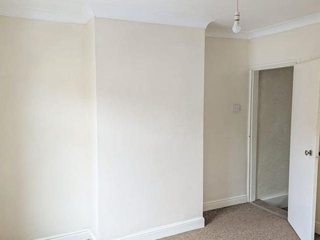 2 bedroom house in Sheffield