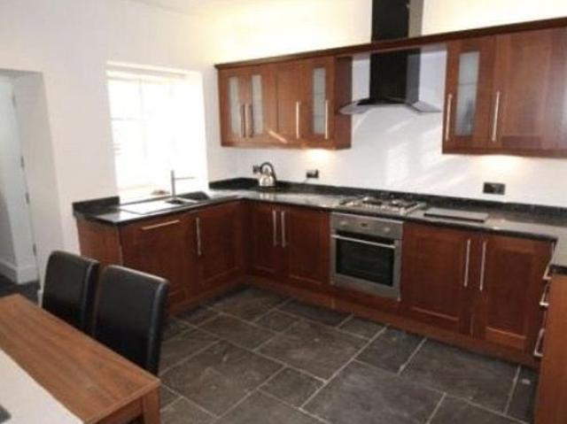 2 bedroom house in Sheffield