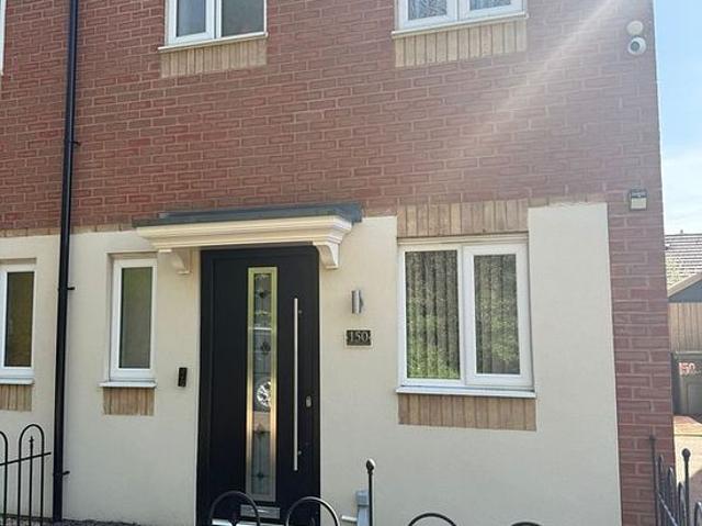 2 bedroom house in Walsall