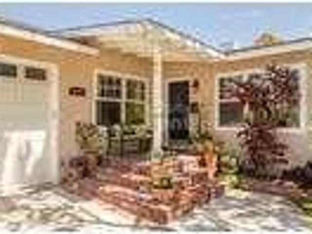 2 bedroom house in Torrance Los Angeles