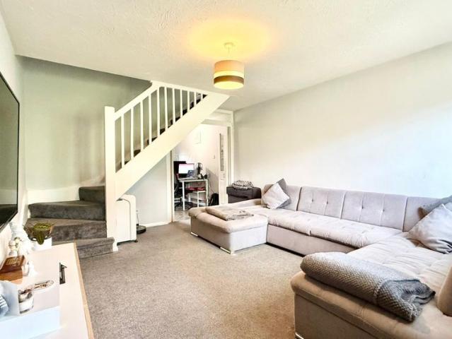 2 bedroom House in Upavon Gardens, Bracknell