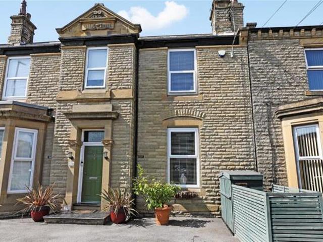 2 Bedroom House Ossett Wakefield 99523682