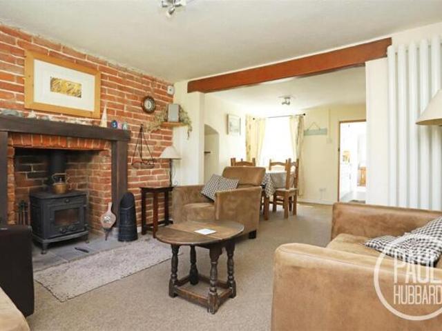 2 Bedroom House Lowestoft Suffolk 98903474
