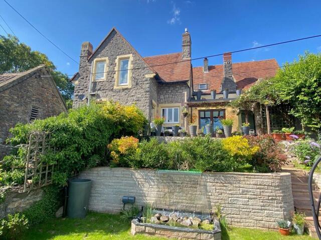 2 Bedroom House Loxton Somerset LS101119408